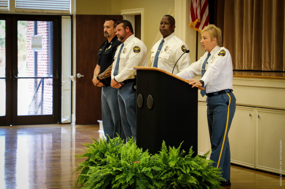 hpd_chief_ceremony-11 - City of Hattiesburg